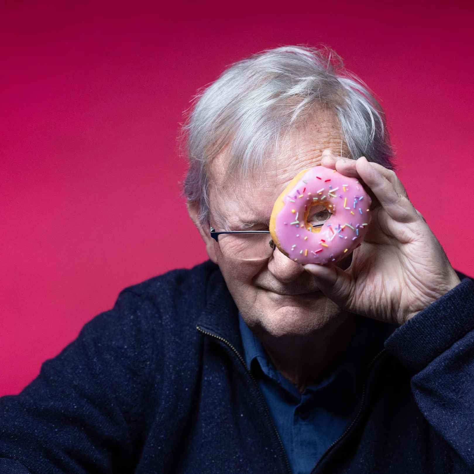 Hommage à Martin Parr (1952–2025) : un œil ironique essentiel de la ...